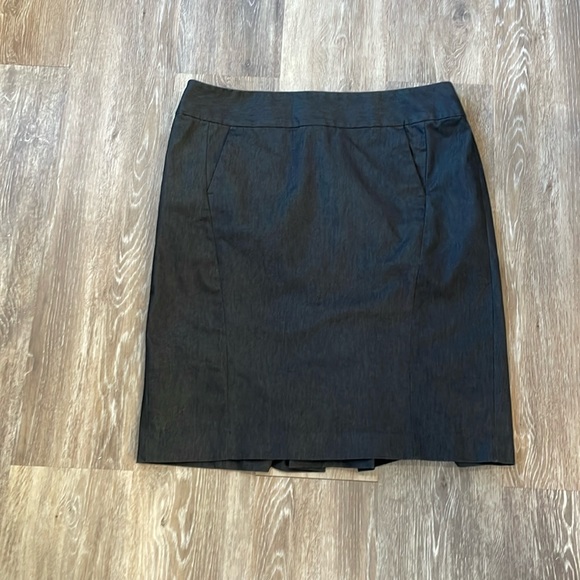 LOFT | Skirts | Loft Skirt | Poshmark